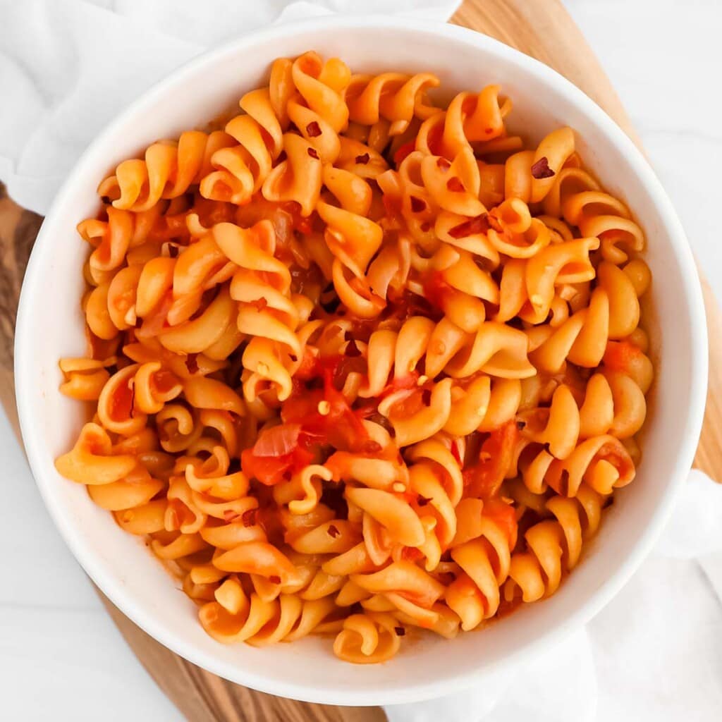 One Pot Spicy Fusilli - Planted in the Kitchen